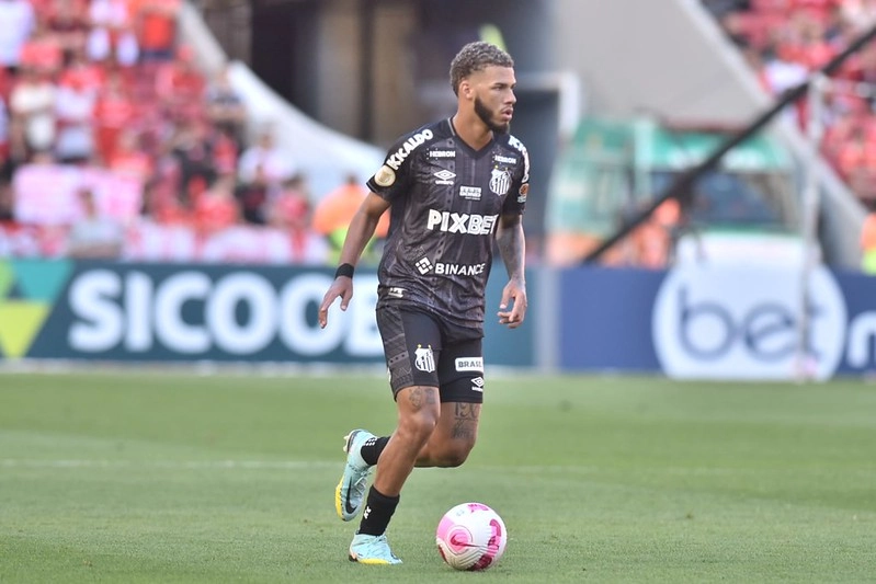 Antes ‘barrado’ por Lisca, Nathan ganha espaço no Santos e ‘complica ...