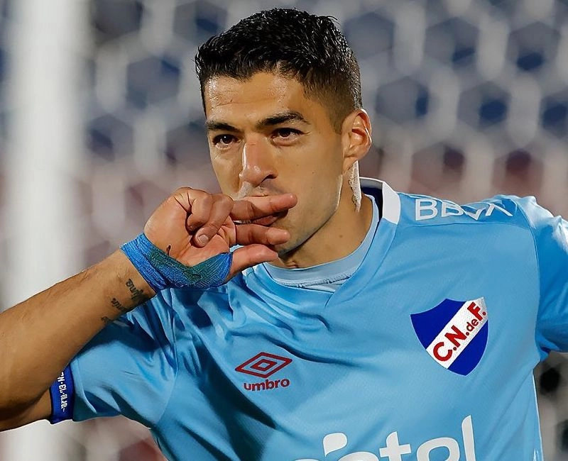 Suárez já decidiu em qual clube jogará após a Copa, diz rádio ...