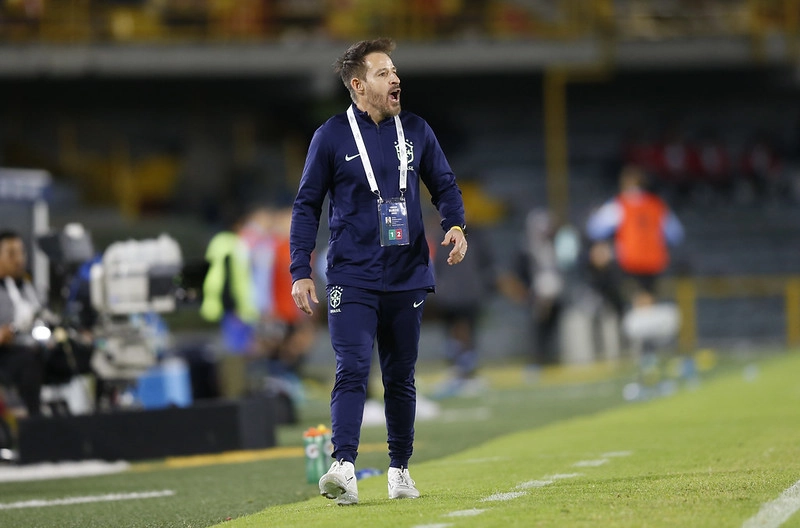 Ramon Menezes fala da possibilidade de assumir a seleção brasileira ...