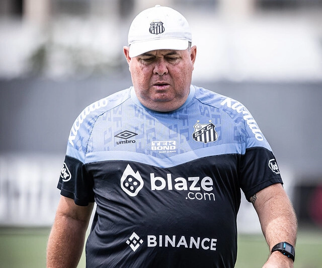 Santos saiu atrás em quatro dos cinco jogos que teve com Marcelo ...