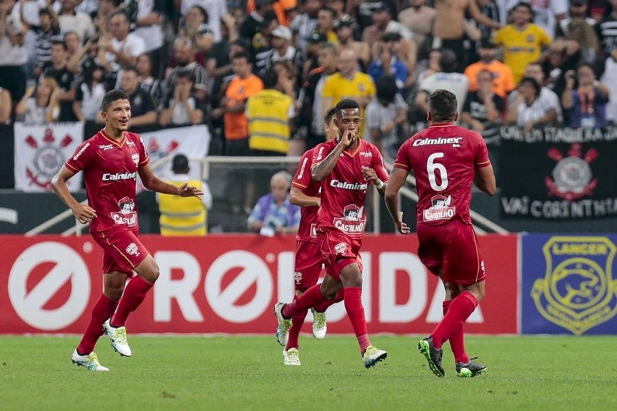 Elia: Camacho e Bruno Paulo serão do Timão - Notícias - Terceiro Tempo