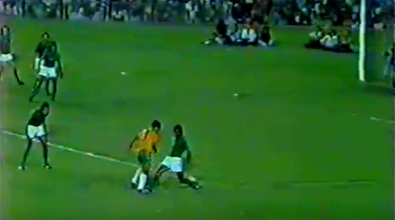O jogo de despedida de Garrincha, que completaria 84 anos neste sábado ...